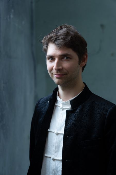 BIOGRAPHIE - Matvey ZHELEZNYAKOV | Pianiste